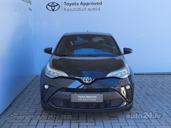 Melns Toyota C-HR 2022 Tallina, ar dzinēja tilpumu 1.80 L un nobraukumu 59 tūkst. km par 21995 €, foto 5 vietnē AUTOMOTO.COM.LV