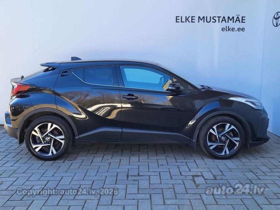 Melns Toyota C-HR 2022 Tallina, ar dzinēja tilpumu 1.80 L un nobraukumu 59 tūkst. km par 21995 €, foto 16 vietnē AUTOMOTO.COM.LV
