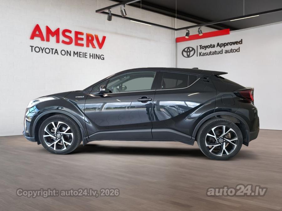 Black Toyota C-HR 2022 in Viljandi, with an engine capacity of 1.80 L and mileage of 51 thousand km for 21990 €, photo 4 on AUTOMOTO.COM.LV