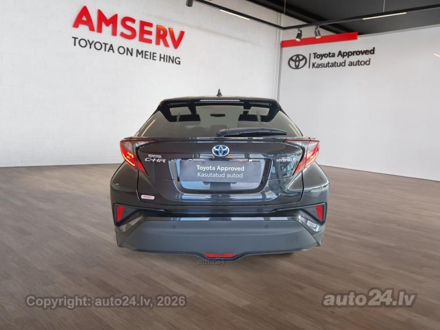 Black Toyota C-HR 2022 in Viljandi, with an engine capacity of 1.80 L and mileage of 51 thousand km for 21990 €, photo 5 on AUTOMOTO.COM.LV