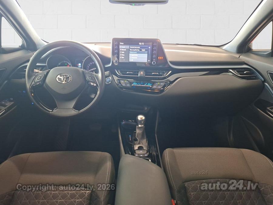 Black Toyota C-HR 2022 in Viljandi, with an engine capacity of 1.80 L and mileage of 51 thousand km for 21990 €, photo 9 on AUTOMOTO.COM.LV