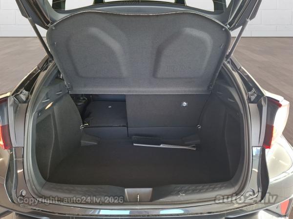 Melns Toyota C-HR 2022 Viljandi, ar dzinēja tilpumu 1.80 L un nobraukumu 51 tūkst. km par 21990 €, foto 11 vietnē AUTOMOTO.COM.LV