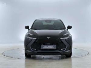Black Toyota C-HR 2023 in Vilnius, with an engine capacity of 1.80 L and mileage of 30 thousand km for 27900 €, photo 5 on AUTOMOTO.COM.LV