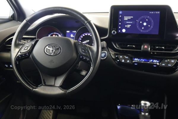 Black Toyota C-HR 2023 in Tallinn, with an engine capacity of 1.80 L and mileage of 52 thousand km for 23500 €, photo 9 on AUTOMOTO.COM.LV