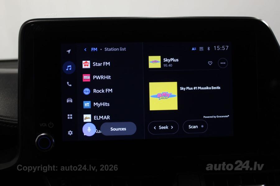 Black Toyota C-HR 2023 in Tallinn, with an engine capacity of 1.80 L and mileage of 31 thousand km for 24990 €, photo 19 on AUTOMOTO.COM.LV