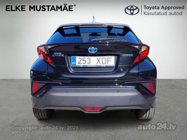 Melns Toyota C-HR 2023 Tallina, ar dzinēja tilpumu 1.80 L un nobraukumu 28 tūkst. km par 24995 €, foto 4 vietnē AUTOMOTO.COM.LV
