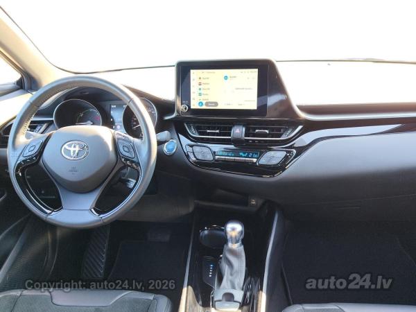Melns Toyota C-HR 2023 Tallina, ar dzinēja tilpumu 1.80 L un nobraukumu 28 tūkst. km par 24995 €, foto 8 vietnē AUTOMOTO.COM.LV