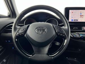Black Toyota C-HR 2023 in Vilnius, with an engine capacity of 1.80 L and mileage of 85 thousand km for 24900 €, photo 13 on AUTOMOTO.COM.LV
