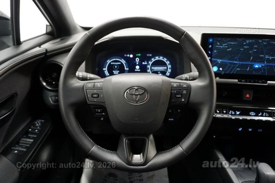 Black Toyota C-HR 2024 in Tartu, with an engine capacity of 1.80 L and mileage of 31 thousand km for 27990 €, photo 9 on AUTOMOTO.COM.LV