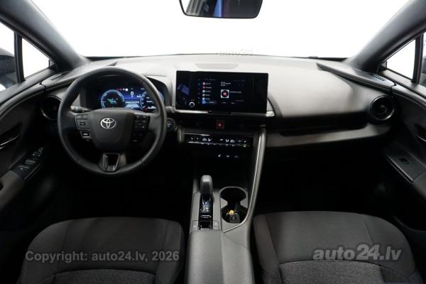 Black Toyota C-HR 2024 in Tartu, with an engine capacity of 1.80 L and mileage of 43 thousand km for 26990 €, photo 8 on AUTOMOTO.COM.LV