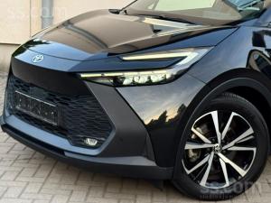 Черный Тойота C-HR 2024 в Елгава, объемом двигателя 2.00 л и пробегом 40 тыс. км за 29800 €, фото 7 на AUTOMOTO.COM.LV
