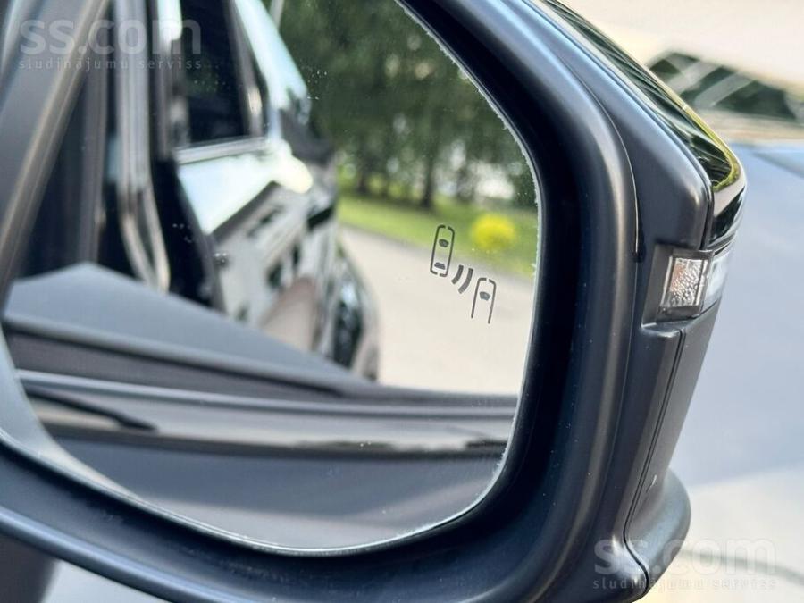 Черный Тойота C-HR 2024 в Елгава, объемом двигателя 2.00 л и пробегом 40 тыс. км за 29800 €, фото 20 на AUTOMOTO.COM.LV
