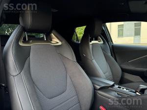 Черный Тойота C-HR 2024 в Елгава, объемом двигателя 2.00 л и пробегом 40 тыс. км за 29800 €, фото 25 на AUTOMOTO.COM.LV