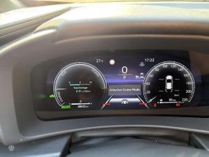 Black Toyota C-HR 2024 in Kaunas, with an engine capacity of 1.80 L and mileage of 58 thousand km for 24800 €, photo 8 on AUTOMOTO.COM.LV