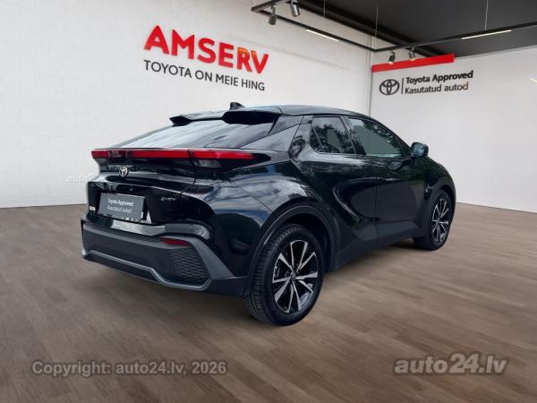 Melns Toyota C-HR 2025 Paide, ar dzinēja tilpumu 1.80 L un nobraukumu 27 tūkst. km par 28990 €, foto 2 vietnē AUTOMOTO.COM.LV