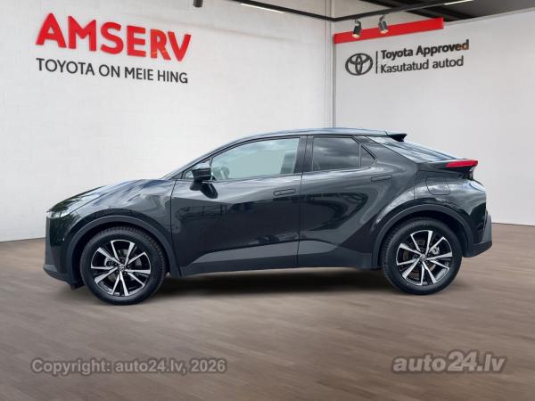 Melns Toyota C-HR 2025 Paide, ar dzinēja tilpumu 1.80 L un nobraukumu 27 tūkst. km par 28990 €, foto 3 vietnē AUTOMOTO.COM.LV