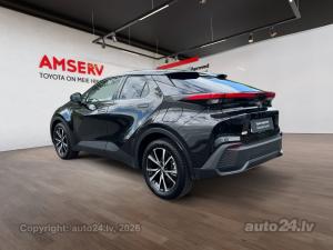 Черный Тойота C-HR 2025 в Пайде, объемом двигателя 1.80 л и пробегом 27 тыс. км за 28990 €, фото 19 на AUTOMOTO.COM.LV