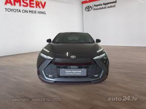 Black Toyota C-HR 2025 in Viljandi, with an engine capacity of 1.80 L and mileage of 25 thousand km for 28990 €, photo 6 on AUTOMOTO.COM.LV
