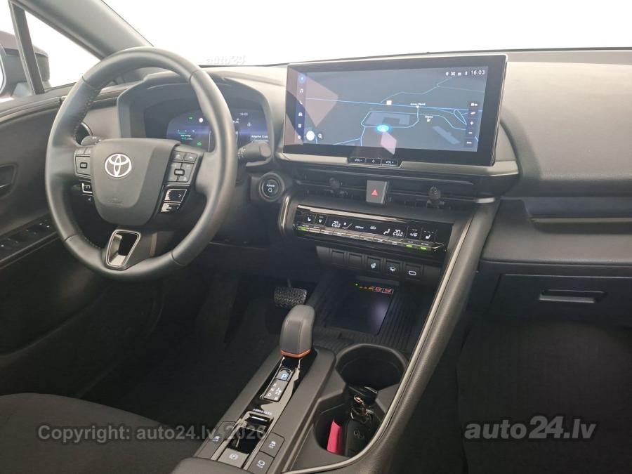 Black Toyota C-HR 2025 in Viljandi, with an engine capacity of 1.80 L and mileage of 25 thousand km for 28990 €, photo 10 on AUTOMOTO.COM.LV