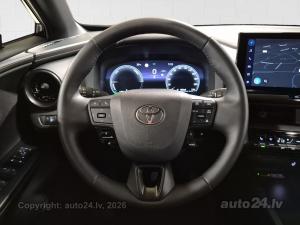 Melns Toyota C-HR 2025 Tallina, ar dzinēja tilpumu 1.80 L un nobraukumu 33 tūkst. km par 28990 €, foto 13 vietnē AUTOMOTO.COM.LV