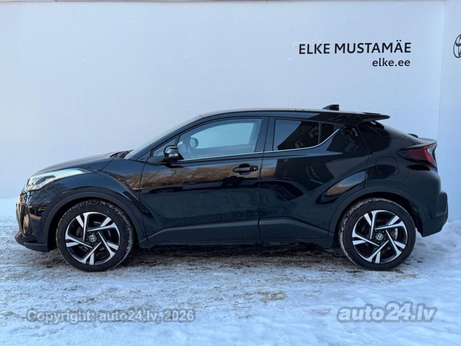 Black Toyota C-HR 2023 in Tallinn, with an engine capacity of 1.80 L and mileage of 61 thousand km for 22795 €, photo 3 on AUTOMOTO.COM.LV