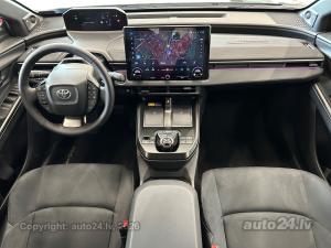 Melns Toyota C-HR 2026 Pērnava, ar dzinēja tilpumu 0.00 L un nobraukumu 8 tūkst. km par 52000 €, foto 9 vietnē AUTOMOTO.COM.LV