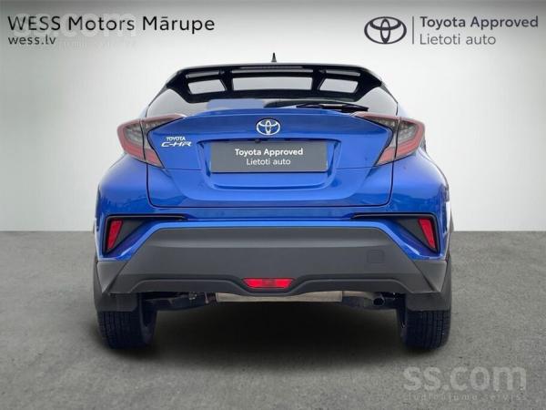 Zils Toyota C-HR 2017 Rīga, ar dzinēja tilpumu 1.20 L un nobraukumu 85 tūkst. km par 16990 €, foto 4 vietnē AUTOMOTO.COM.LV