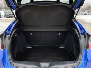 Blue Toyota C-HR 2017 in Riga, with an engine capacity of 1.20 L and mileage of 85 thousand km for 16990 €, photo 11 on AUTOMOTO.COM.LV