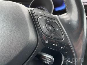 Blue Toyota C-HR 2017 in Riga, with an engine capacity of 1.20 L and mileage of 85 thousand km for 16990 €, photo 20 on AUTOMOTO.COM.LV