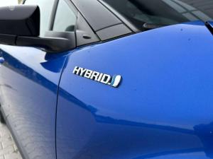 Zils Toyota C-HR 2017 Klaipėda, ar dzinēja tilpumu 1.80 L un nobraukumu 253 tūkst. km par 14300 €, foto 14 vietnē AUTOMOTO.COM.LV