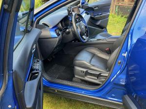 Blue Toyota C-HR 2017 in Vilnius, with an engine capacity of 1.80 L and mileage of 170 thousand km for 13800 €, photo 25 on AUTOMOTO.COM.LV