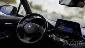 Синий Тойота C-HR 2017 в Елгава, объемом двигателя 1.20 л и пробегом 135 тыс. км за 14690 €, фото 12 на AUTOMOTO.COM.LV