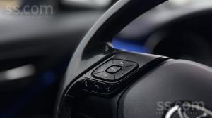 Синий Тойота C-HR 2017 в Елгава, объемом двигателя 1.20 л и пробегом 135 тыс. км за 14690 €, фото 23 на AUTOMOTO.COM.LV
