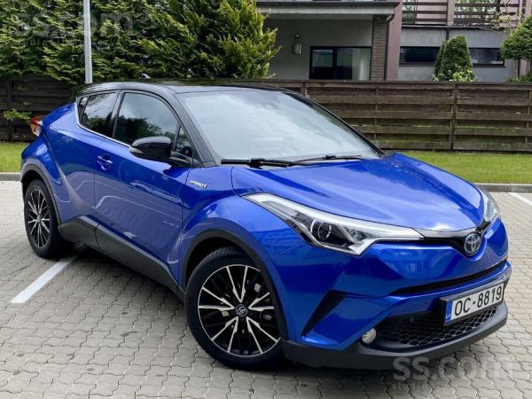 Zils Toyota C-HR 2018 Rīga, ar dzinēja tilpumu 1.80 L un nobraukumu 140 tūkst. km par 16980 €, foto 3 vietnē AUTOMOTO.COM.LV
