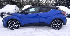 Blue Toyota C-HR 2018 in Kaunas, with an engine capacity of 1.80 L and mileage of 146 thousand km for 16700 €, photo 3 on AUTOMOTO.COM.LV