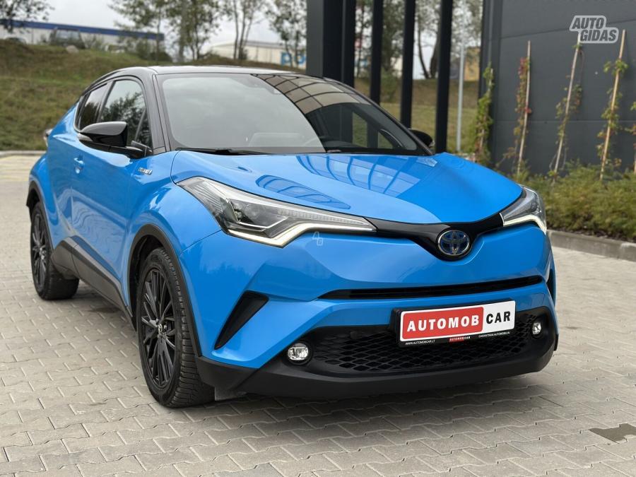 Zils Toyota C-HR 2018 Viļņa, ar dzinēja tilpumu 1.80 L un nobraukumu 141 tūkst. km par 16950 €, foto 2 vietnē AUTOMOTO.COM.LV