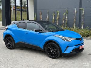 Zils Toyota C-HR 2018 Viļņa, ar dzinēja tilpumu 1.80 L un nobraukumu 141 tūkst. km par 16950 €, foto 5 vietnē AUTOMOTO.COM.LV