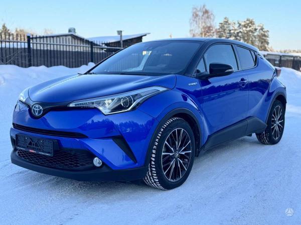 Синий Тойота C-HR 2018 в Вильнюс, объемом двигателя 1.80 л и пробегом 51 тыс. км за 17450 €, фото 1 на AUTOMOTO.COM.LV