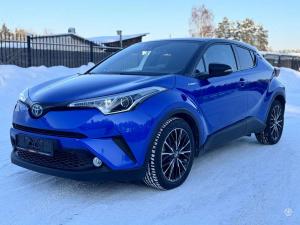 Blue Toyota C-HR 2018 in Vilnius, with an engine capacity of 1.80 L and mileage of 51 thousand km for 17450 €, photo  on AUTOMOTO.COM.LV