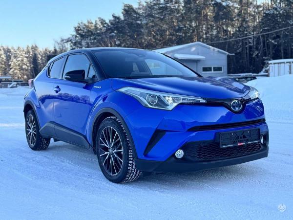 Синий Тойота C-HR 2018 в Вильнюс, объемом двигателя 1.80 л и пробегом 51 тыс. км за 17450 €, фото 3 на AUTOMOTO.COM.LV