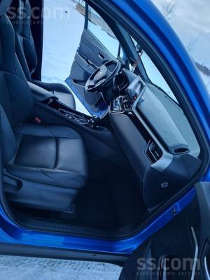 Blue Toyota C-HR 2018 in Limbazi, with an engine capacity of 1.80 L and mileage of 79 thousand km for 17500 €, photo 22 on AUTOMOTO.COM.LV
