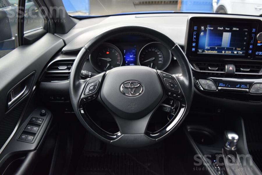 Синий Тойота C-HR 2018 в Рига, объемом двигателя 1.20 л и пробегом 64 тыс. км за 14900 €, фото 11 на AUTOMOTO.COM.LV