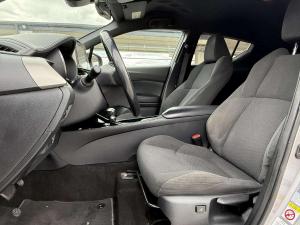 Синий Тойота C-HR 2018 в Вильнюс, объемом двигателя 1.80 л и пробегом 181 тыс. км за 15900 €, фото 33 на AUTOMOTO.COM.LV