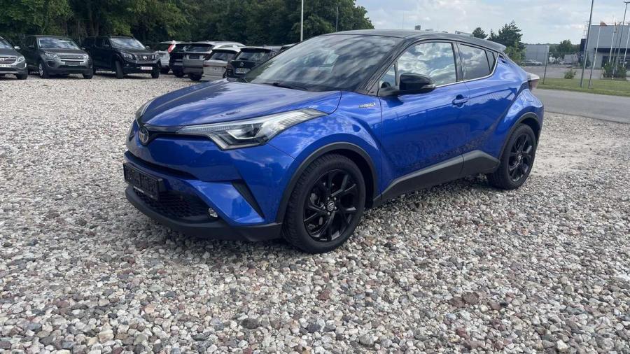 Zils Toyota C-HR 2018 Kauņa, ar dzinēja tilpumu 1.80 L un nobraukumu 117 tūkst. km par 15600 €, foto 1 vietnē AUTOMOTO.COM.LV