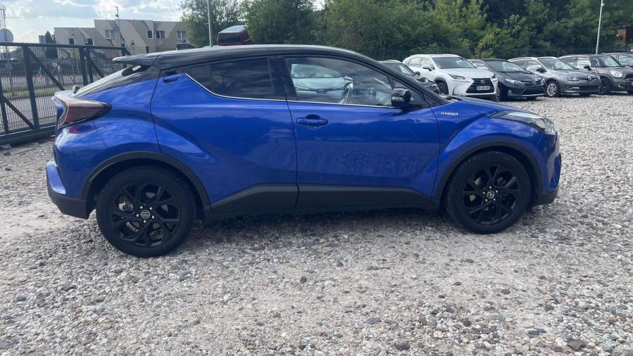 Zils Toyota C-HR 2018 Kauņa, ar dzinēja tilpumu 1.80 L un nobraukumu 117 tūkst. km par 15600 €, foto 5 vietnē AUTOMOTO.COM.LV