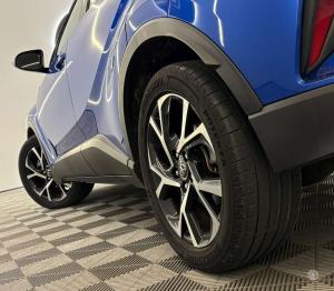 Blue Toyota C-HR 2018 in Marijampole, with an engine capacity of 1.80 L and mileage of 160 thousand km for 16999 €, photo 15 on AUTOMOTO.COM.LV