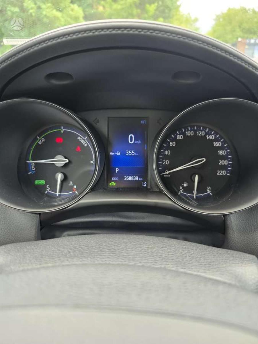 Синий Тойота C-HR 2018 в Вильнюс, объемом двигателя 1.80 л и пробегом 269 тыс. км за 13550 €, фото 23 на AUTOMOTO.COM.LV