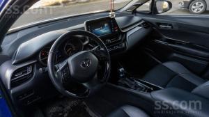 Синий Тойота C-HR 2018 в Рига, объемом двигателя 1.80 л и пробегом 79 тыс. км за 16790 €, фото 10 на AUTOMOTO.COM.LV