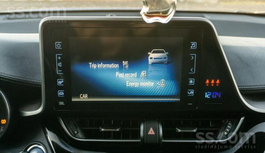 Синий Тойота C-HR 2018 в Рига, объемом двигателя 1.80 л и пробегом 79 тыс. км за 16790 €, фото 17 на AUTOMOTO.COM.LV
