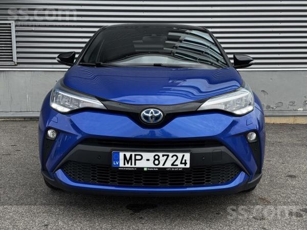 Синий Тойота C-HR 2018 в Рига, объемом двигателя 2.00 л и пробегом 121 тыс. км за 18900 €, фото 8 на AUTOMOTO.COM.LV